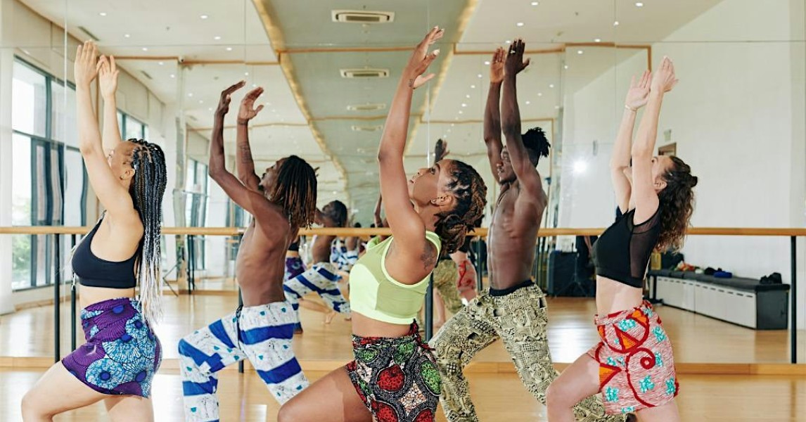 AIA Vitality Hub Afro-Brazilian Dance to live drumming 非洲巴西舞蹈（配以現場鼓樂伴奏 ...